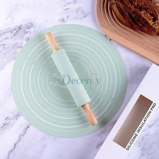 Silicone Dough Mat With Rolling Pin Set – Decency